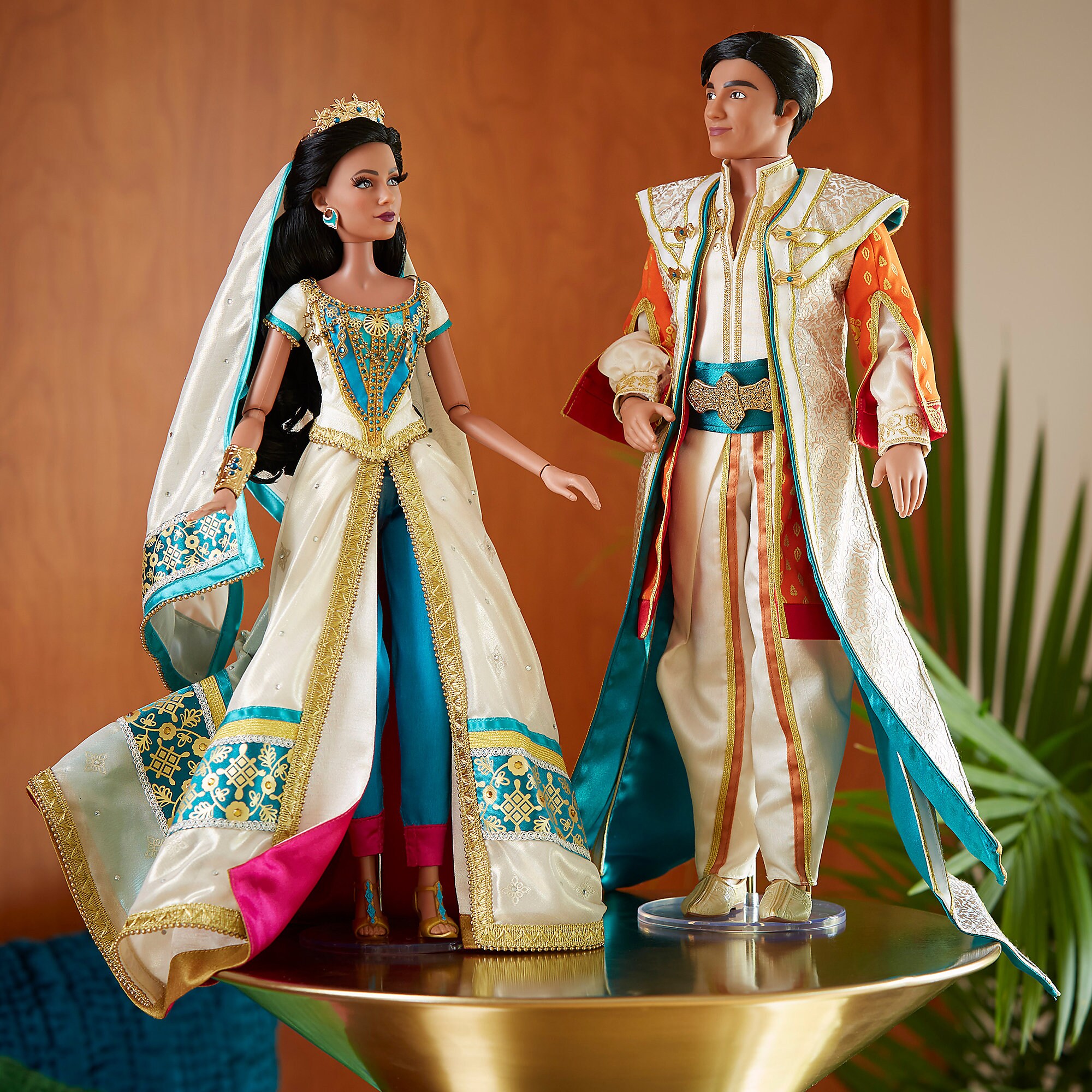 Disney Limited Edition Live Action Doll Set Jasmine