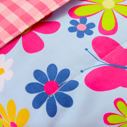 AG Isabel Hoffman Bed and Floral Dreams Bedding Set